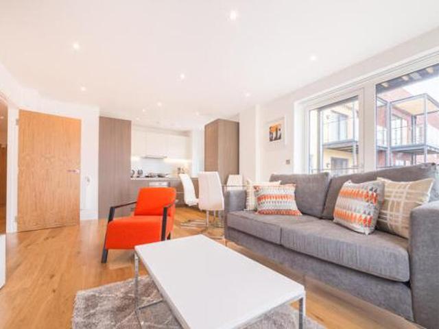 2 Bedroom Apartment For Rent In London