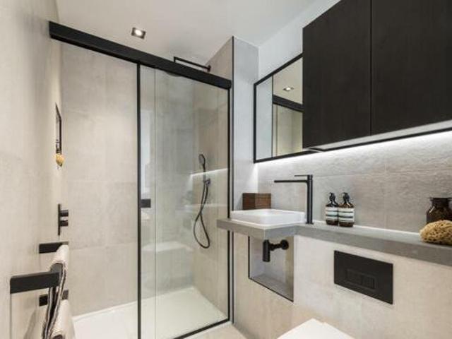 2 Bedroom Apartment For Rent In London