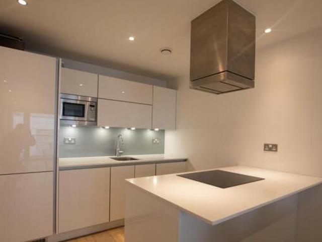 2 Bedroom Apartment For Rent In London
