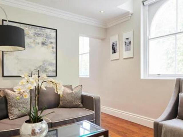 2 Bedroom Apartment For Rent In London