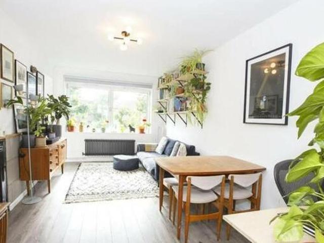 2 Bedroom Apartment For Rent In London
