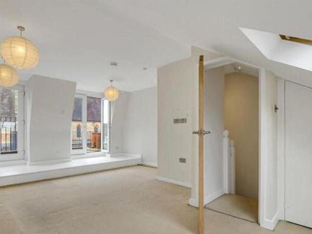 2 Bedroom Apartment For Rent In London