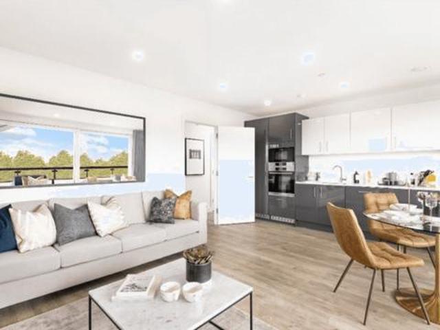 2 Bedroom Apartment For Rent In London
