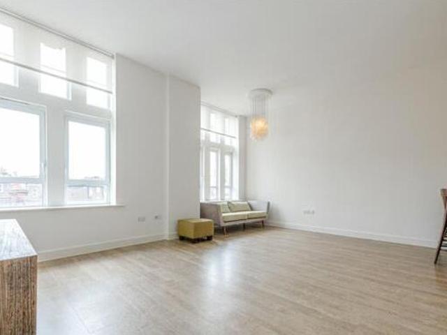 2 Bedroom Apartment For Rent In London