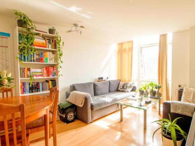 2 Bedroom Apartment For Rent In London
