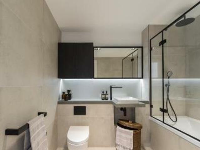 2 Bedroom Apartment For Rent In London