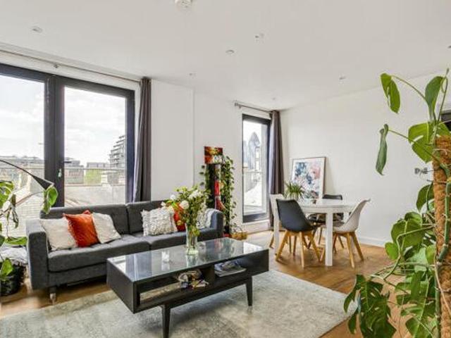 2 Bedroom Apartment For Rent In London