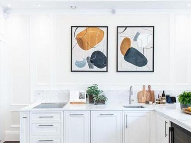 2 Bedroom Apartment For Rent In London