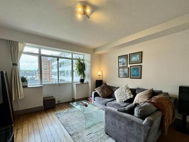 2 Bedroom Apartment For Rent In London