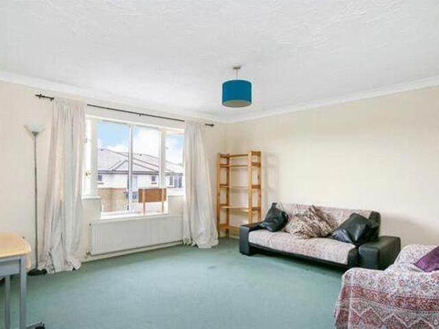 2 Bedroom Apartment For Rent In London