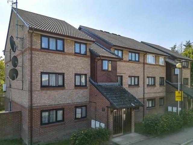 2 Bedroom Apartment For Rent In London