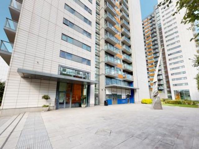 2 Bedroom Apartment For Rent In London