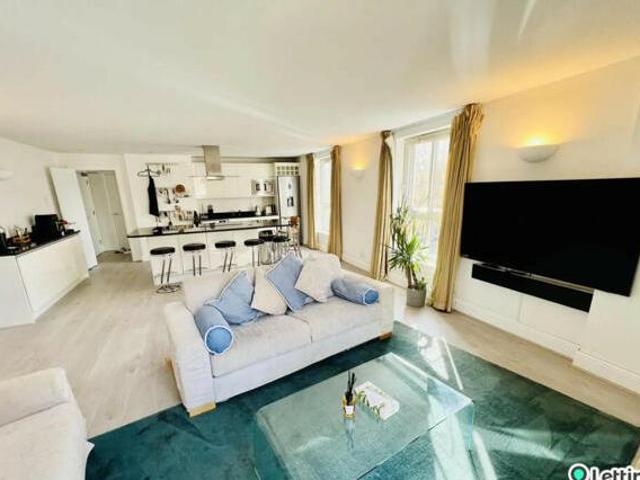 2 Bedroom Apartment For Rent In London, Greater London