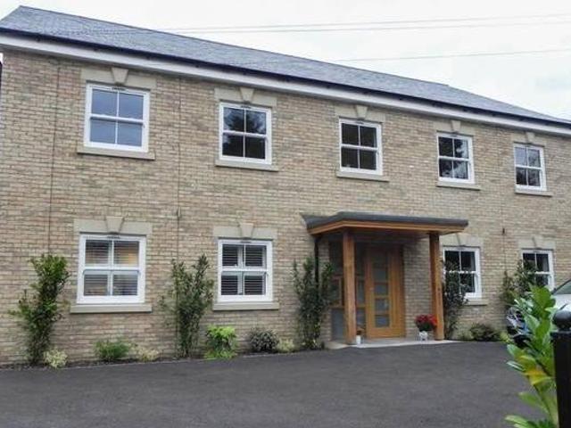 2 bedroom apartment for rent in London Road Newport Saffron Walden CB11