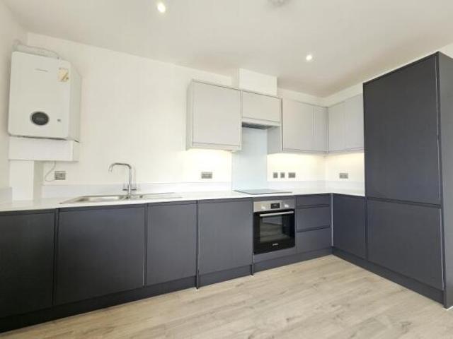 2 bedroom apartment for rent in London Road, Gloucester, GL1