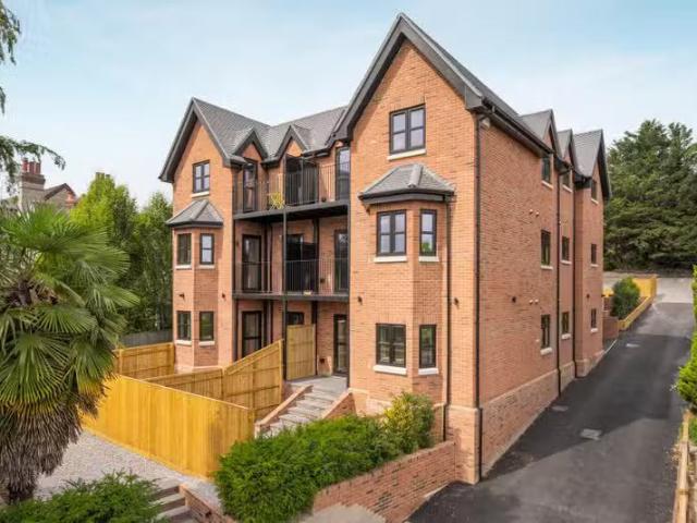 2 bedroom apartment for rent in London Road, High Wycombe, Buc.