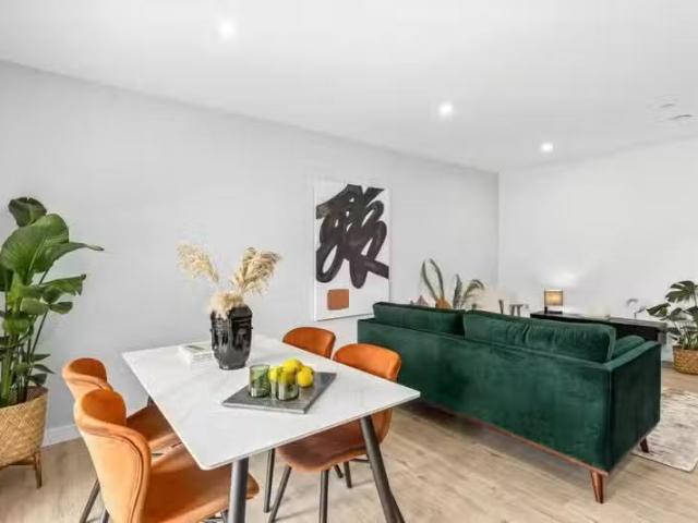 2 bedroom apartment for rent in London Road, Plaistow Hub, Lon.