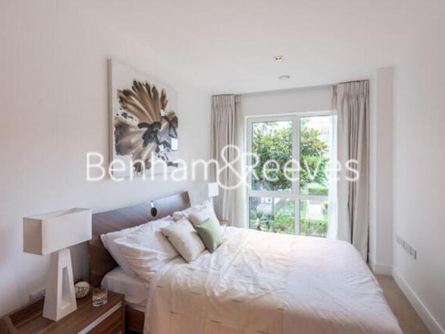 2 bedroom apartment for rent in Longfield Avenue, Ealing, W5