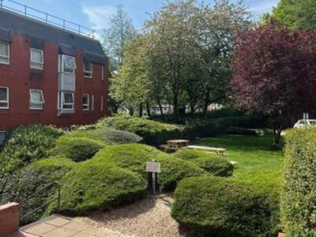 2 bedroom apartment for rent in Longfield House, Headingley Park, 8 Victoria Road, Leeds LS6 1FJ, LS6