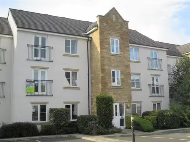 2 bedroom apartment for rent in Low Road Close, birdermouth, C.