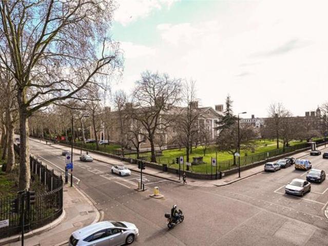 2 bedroom apartment for rent in Lower Sloane Street, London, SW1W