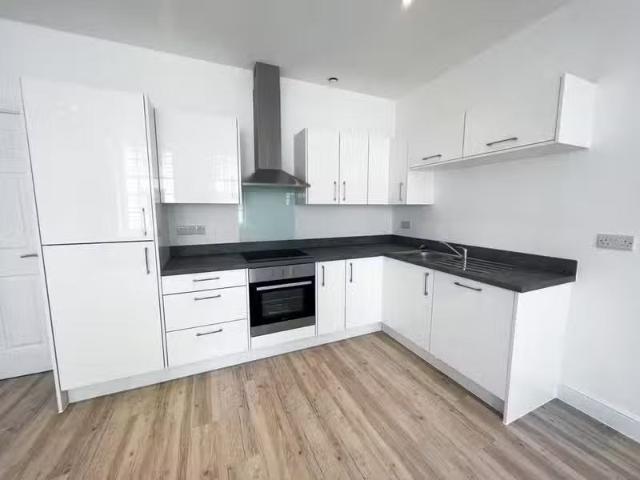 2 bedroom apartment for rent in Lowgate, HULL, HU1
