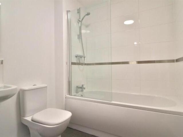 2 bedroom apartment for rent in Louisiana Drive, Great Sankey, Warrington, WA5