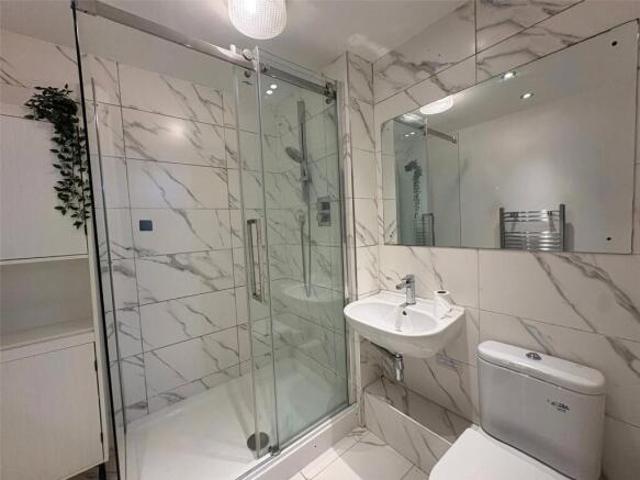 2 bedroom apartment for rent in Loxford Street, Manchester, Greater Manchester, M15