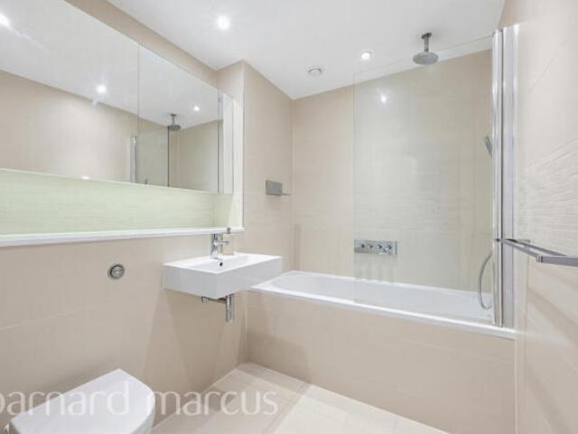 2 bedroom apartment for rent in Pump House Crescent, BRENTFORD, TW8