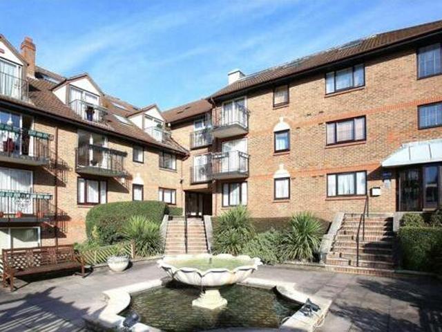 2 Bedroom Apartment For Rent In Purley