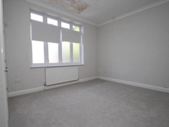 2 bedroom apartment for rent in Page Heath Lane, Bromley, BR1