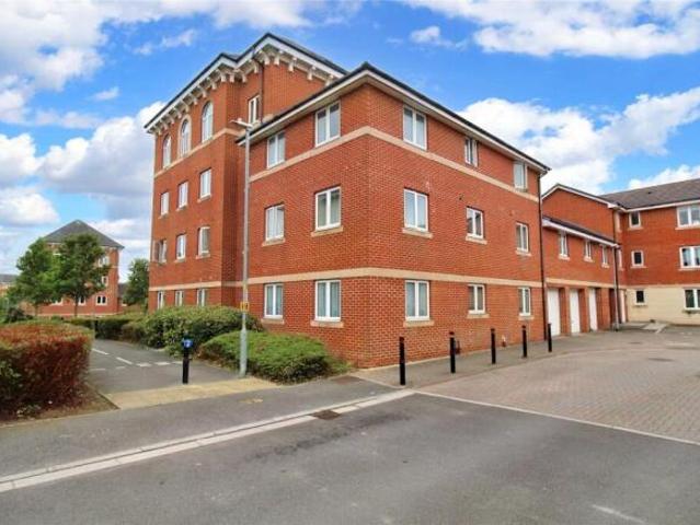 2 bedroom apartment for rent in Padstow Road, Churchward, Swindon, Wiltshire, SN2