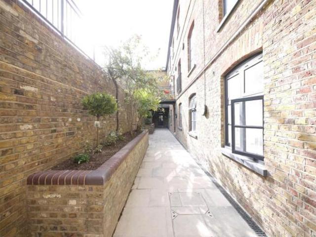 2 bedroom apartment for rent in Paisley Court, 15 Clyde Square, London, E14