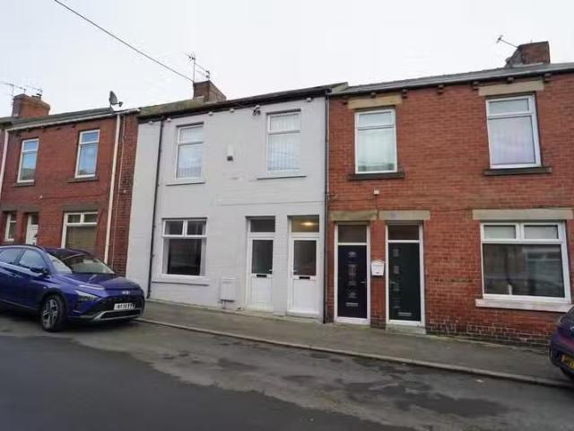 2 bedroom apartment for rent in Palmer Street, Stanley, DH9