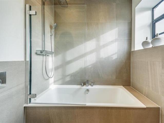 2 bedroom apartment for rent in Palace Wharf, Rainville Road, Hammersmith, W6