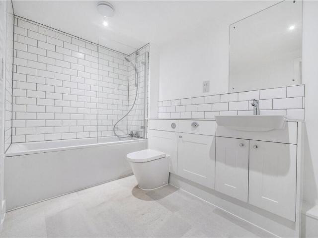 2 bedroom apartment for rent in Palace Yard Mews, Bath, BA1