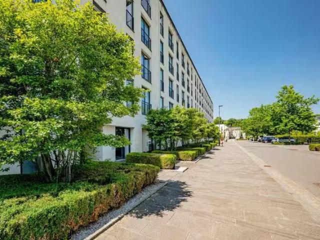 2 bedroom apartment for rent in Palladian, Victoria Bridge Roa.