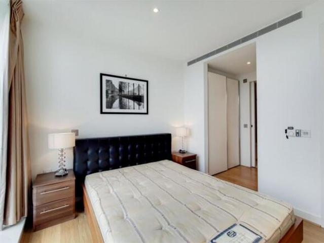 2 bedroom apartment for rent in Pan Peninsula Square, London, E14
