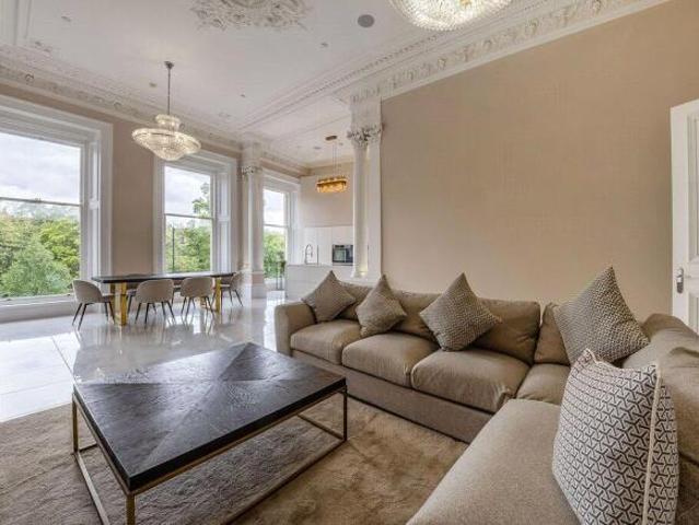 2 bedroom apartment for rent in Park Circus, Glasgow, G3