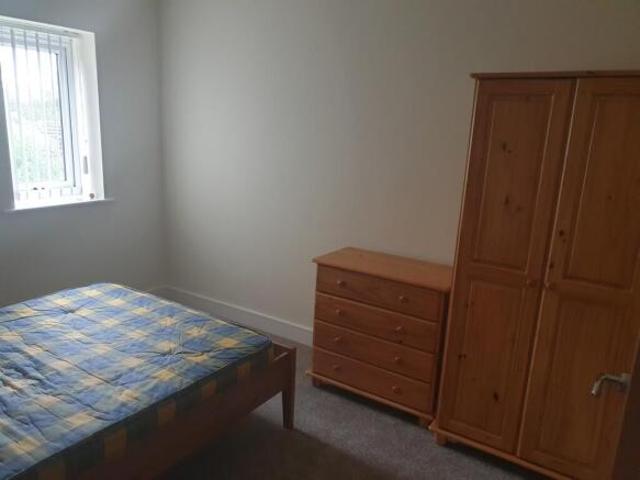 2 bedroom apartment for rent in Park Brow, St Werberghs Road, M21