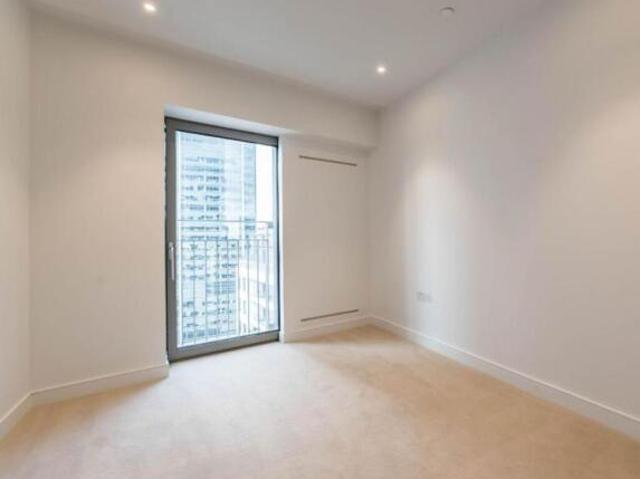 2 bedroom apartment for rent in Park Drive, London, E14