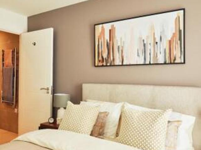 2 bedroom apartment for rent in Park Square, Avebury Boulevard, Milton Keynes, Buckinghamshire, MK9