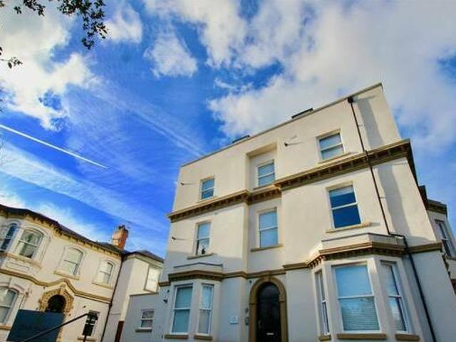 2 bedroom apartment for rent in Park Suites Waverley Street Nottingham NG7