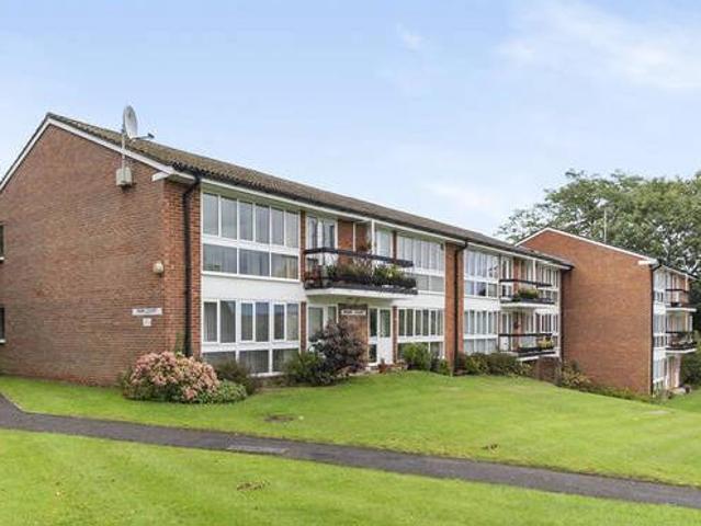 2 bedroom apartment for rent in Park Road Winchester SO23