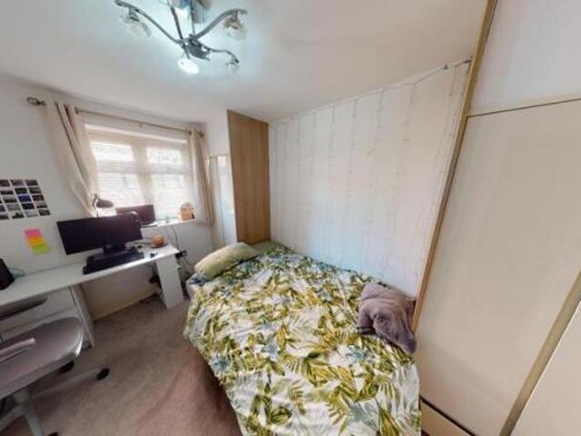 2 bedroom apartment for rent in Park View, Cardigan Lane, Burley, Leeds, LS4