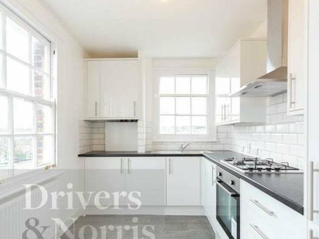 2 bedroom apartment for rent in Parkhurst Court Wartlers Road London N7