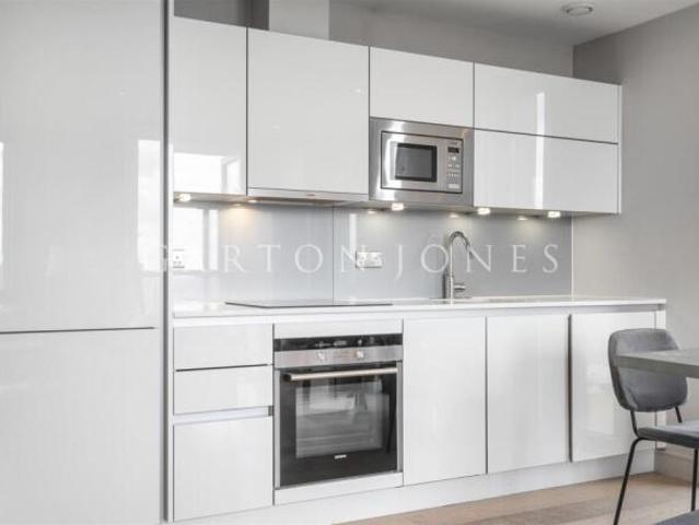 2 bedroom apartment for rent in Parliament House, 81 Black Prince Road, London, SE1