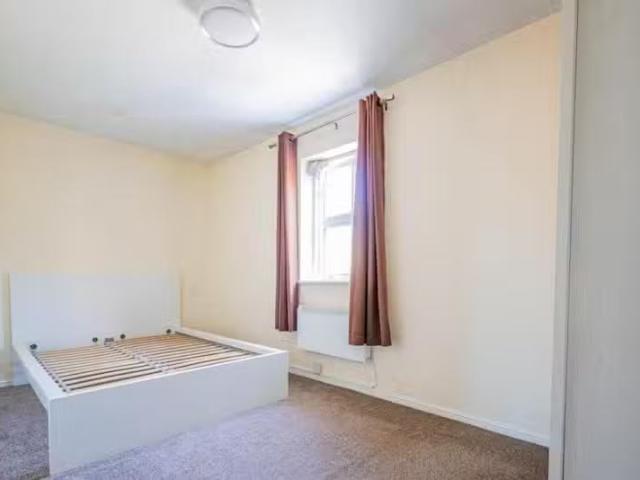 2 bedroom apartment for rent in Paxton, Stoke Park, Bristol, B.