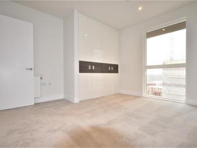 2 bedroom apartment for rent in Pegler Square, Kidbrooke Village, London, SE3