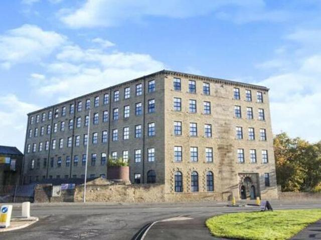 2 Bedroom Apartment For Rent In Pellon Lane, Halifax